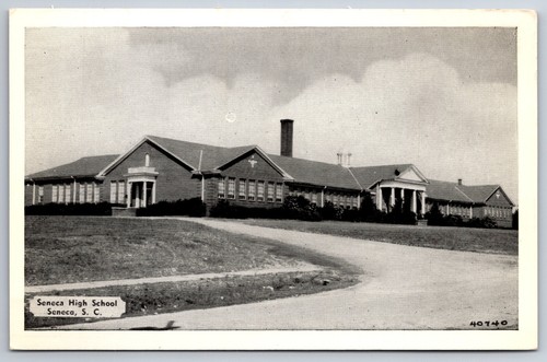 Seneca South Carolina~Seneca High School~Circle Drive~1930s B&W ...
