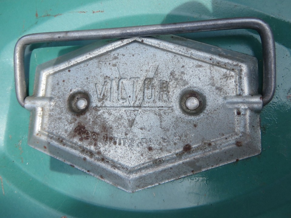Vintage VICTOR Tackle Box | eBay