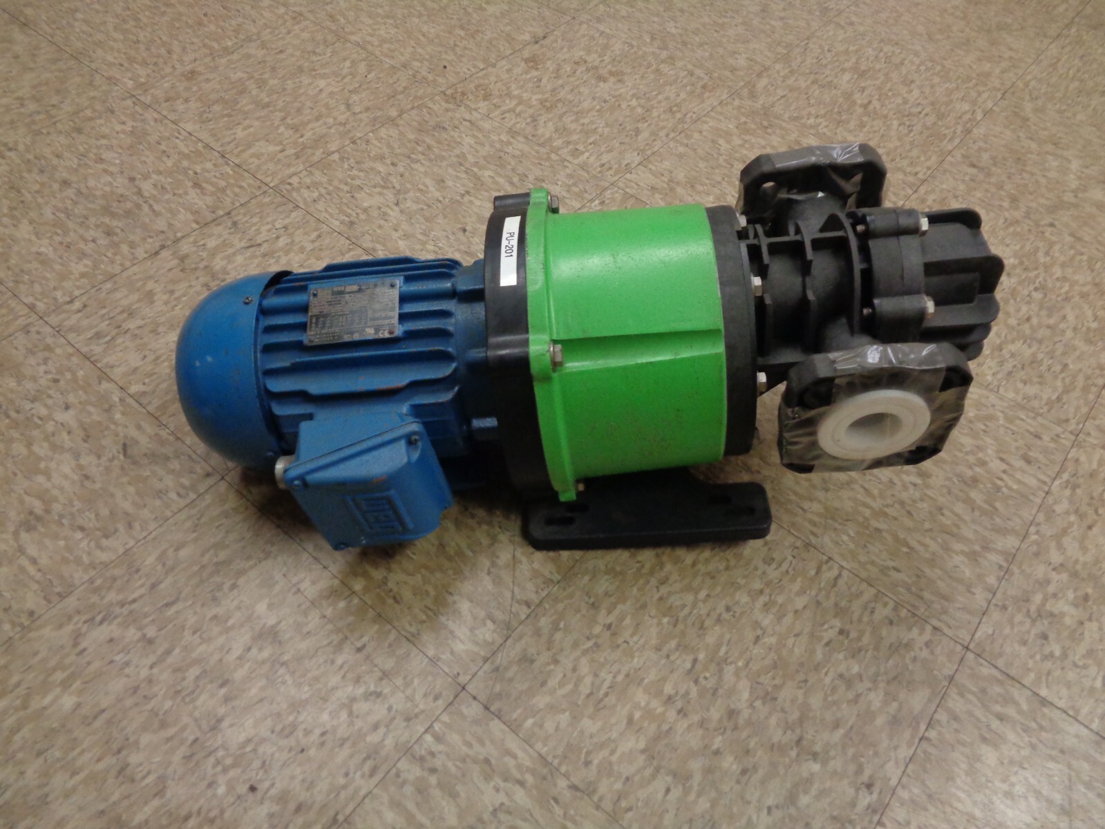 pulsafeeder eclipse gear pump E75FLVR-X 2hp chemical processing fluid ...