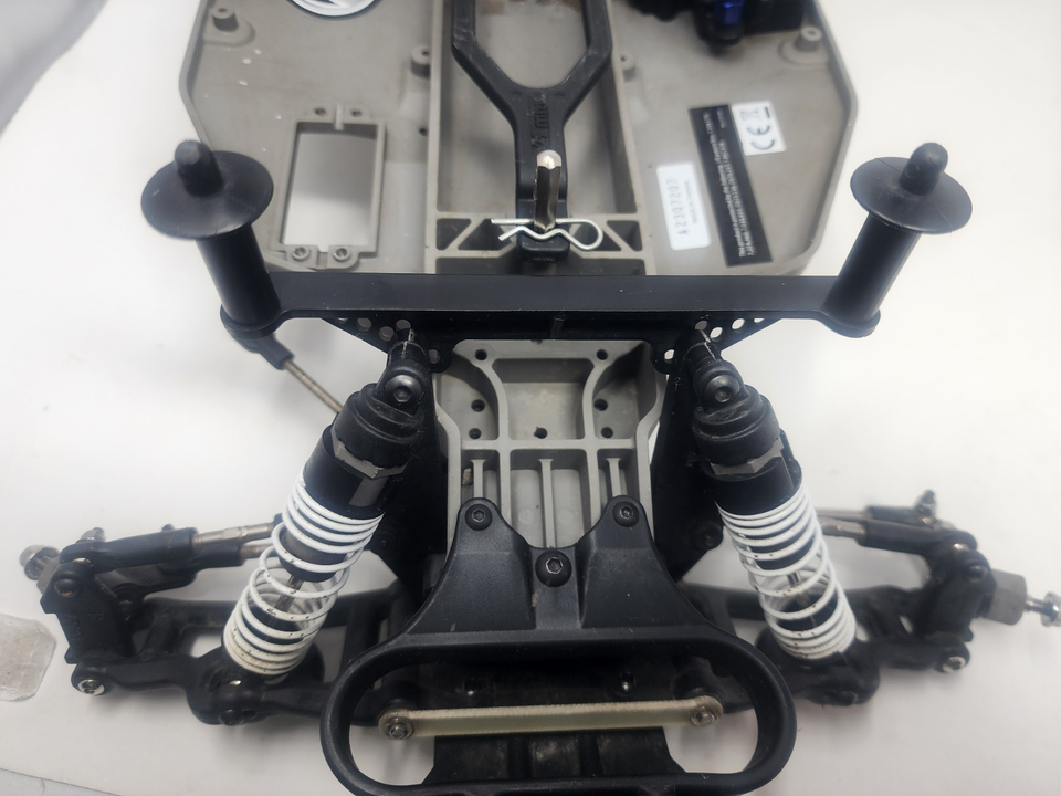 Traxxas Slash 2wd 1/10 Short Course Truck Roller Slider Chassis ...