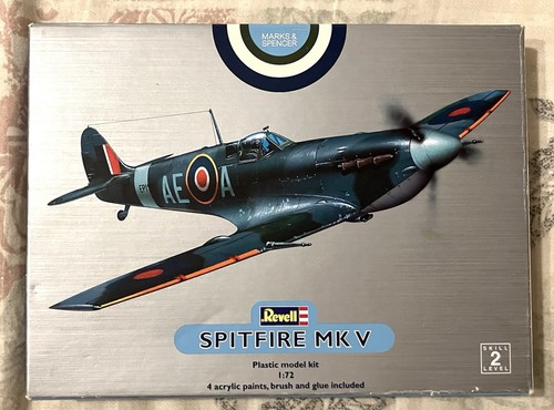 Revell Spitfire Mk V 1/72 Plastic Model Kit Made In Germany. Shipping ...