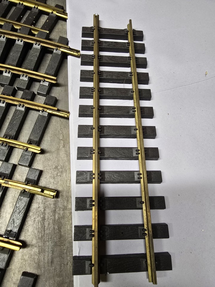 Lot Of 14 Pieces Of G Scale Brass And Plastic Curverd And 1 Straight ...