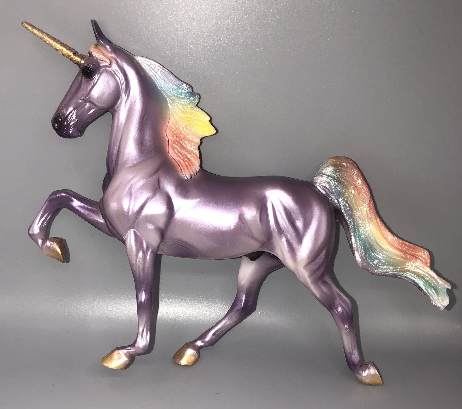 Breyer RAINBOW MAGICAL UNICORN Saddlebred Purple Horse Toy Figure ...