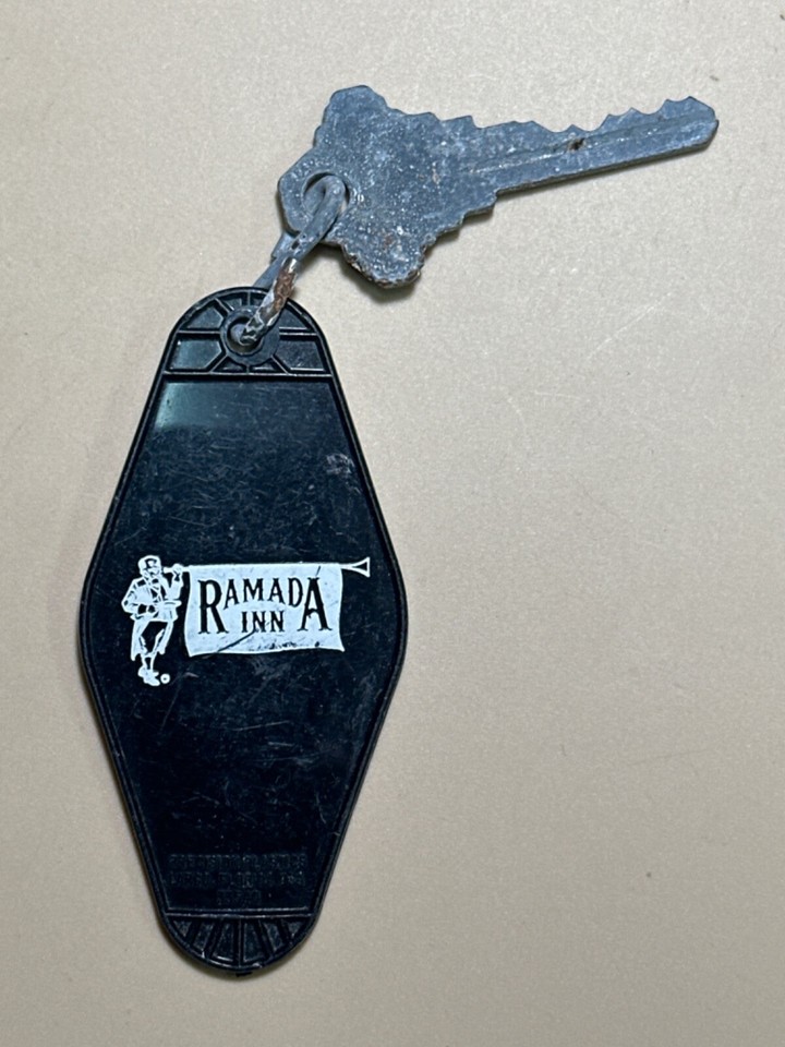 Ramada Inn Hotel Motel Room Key Fob & Key Dover New Hampshire #205 | eBay