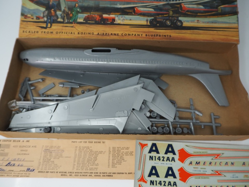 Revell Authentic American Airlines 707 Jet Flagship Model Kit | eBay