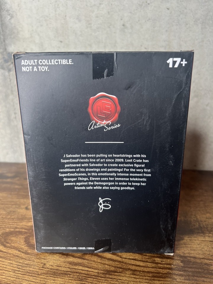 Stranger Things Eleven Vs Demogorgon Loot Crate Vinyl Figure Super Emo ...