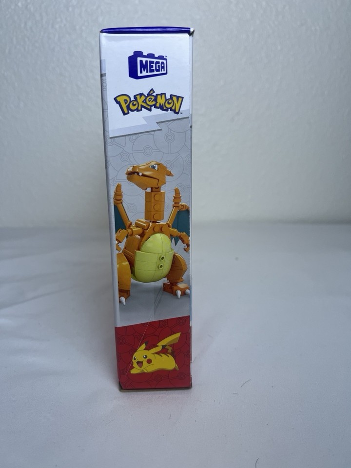 Pokémon Mattel MEGA Blocks Charizard Building Block Set With Pokeball ...