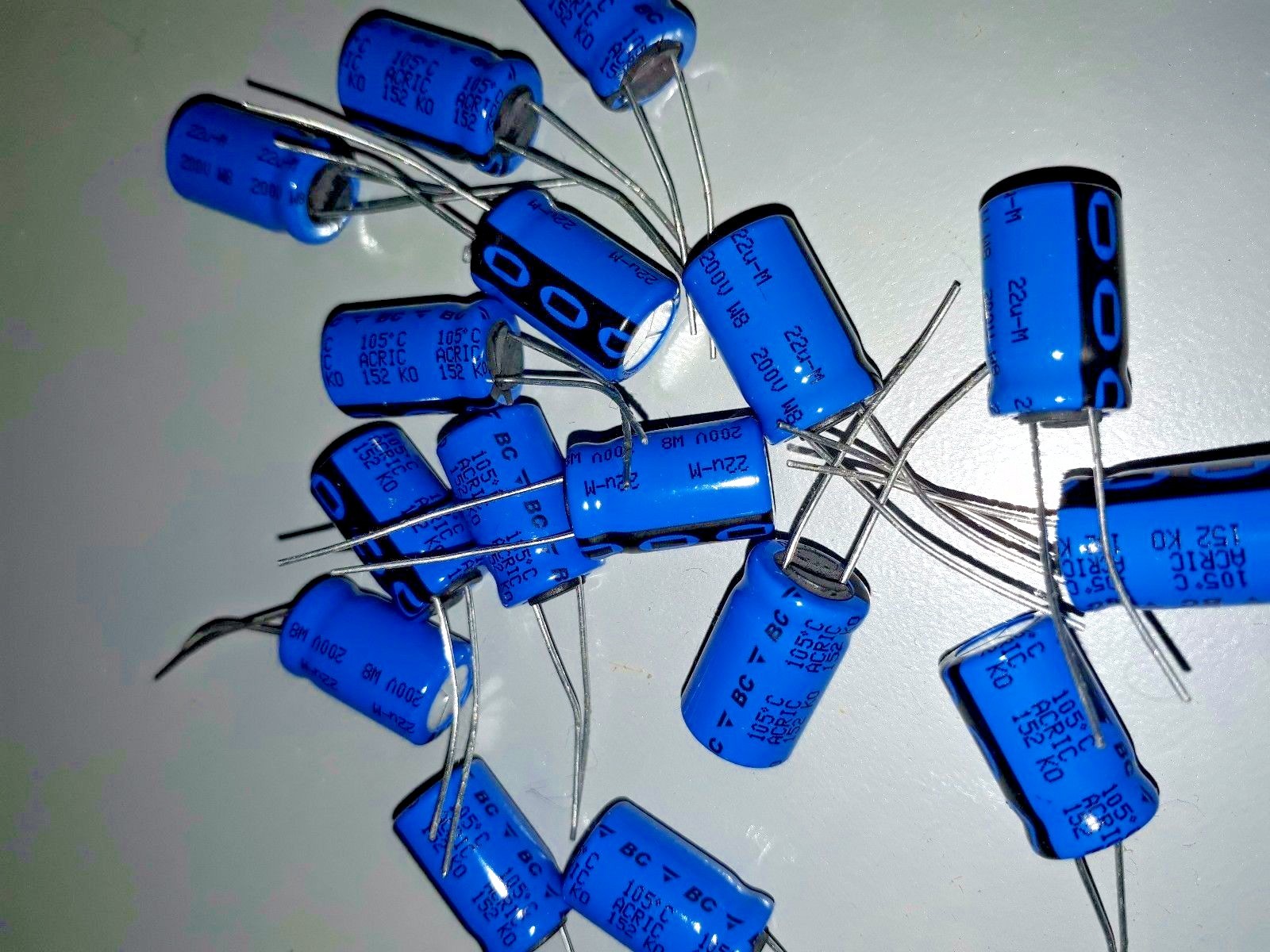 20pcs NEW BC PHILIPS 152 22uF 200V 105C L. LIFE CAPS FOR HI-END TUBE ...