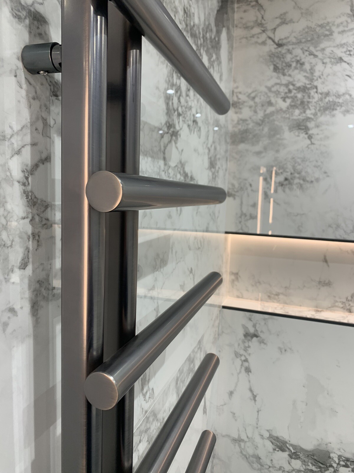 Harlem towel warmer radiator Gun Metal 500x1580mm 1251BTU’s | eBay