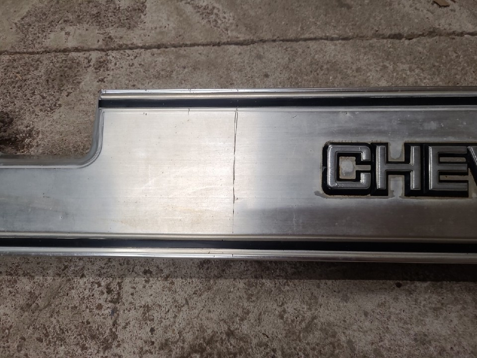 81-87 GMC Chevy Square Body Pickup Truck Tail Gate Trim Panel Tailgate ...