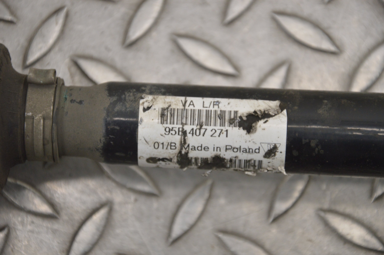 Porsche 95b Macan Turbo Front Driveshaft Universal Shaft L or R ...