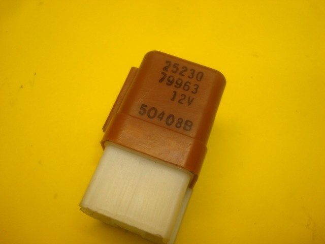 00-06 NISSAN SENTRA RELAY FUSE 25230 79963 / 2523079963 OEM 01 02 03 04 ...