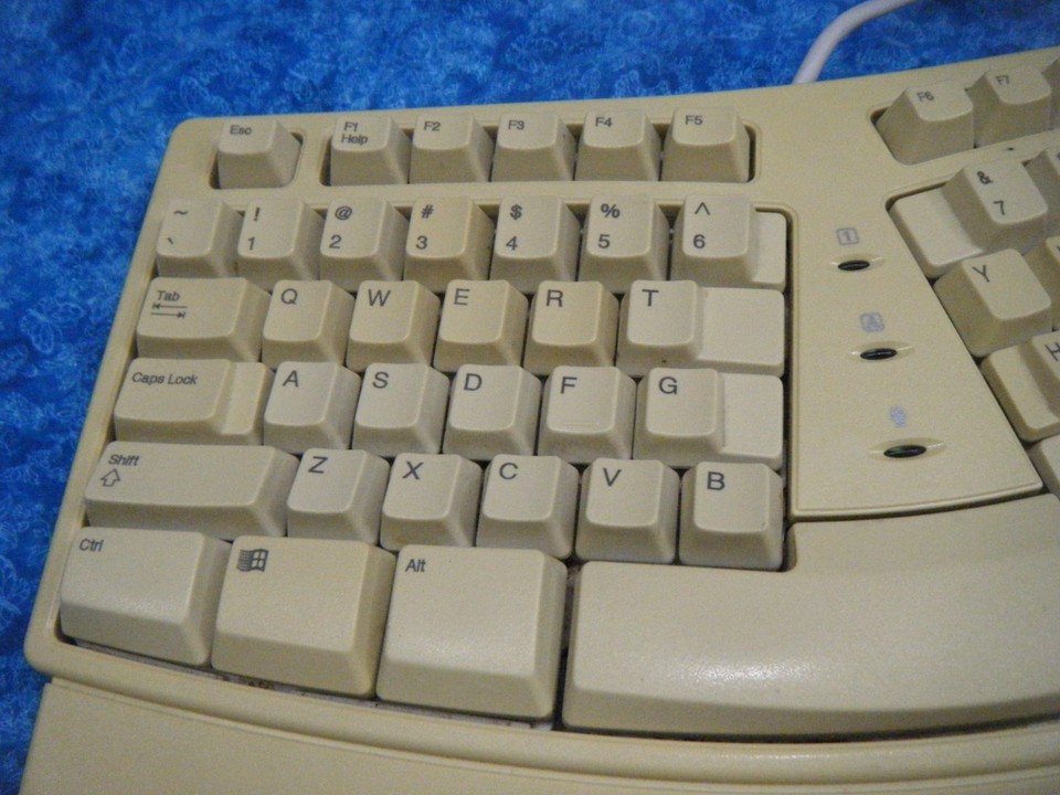 Superb Vintage Microsoft Ergonomic Keyboard. Rare Tan Model KB-0045 ...