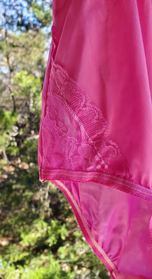 Vanity Fair Nouveau Panty Shiny Nylon Wide Gusset Full Cut 5/S Dream ...