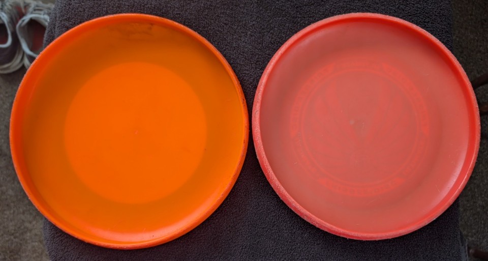 Set Of 2 Frisbees, Ultra Star Discraft And Player Approved Ultimate ...