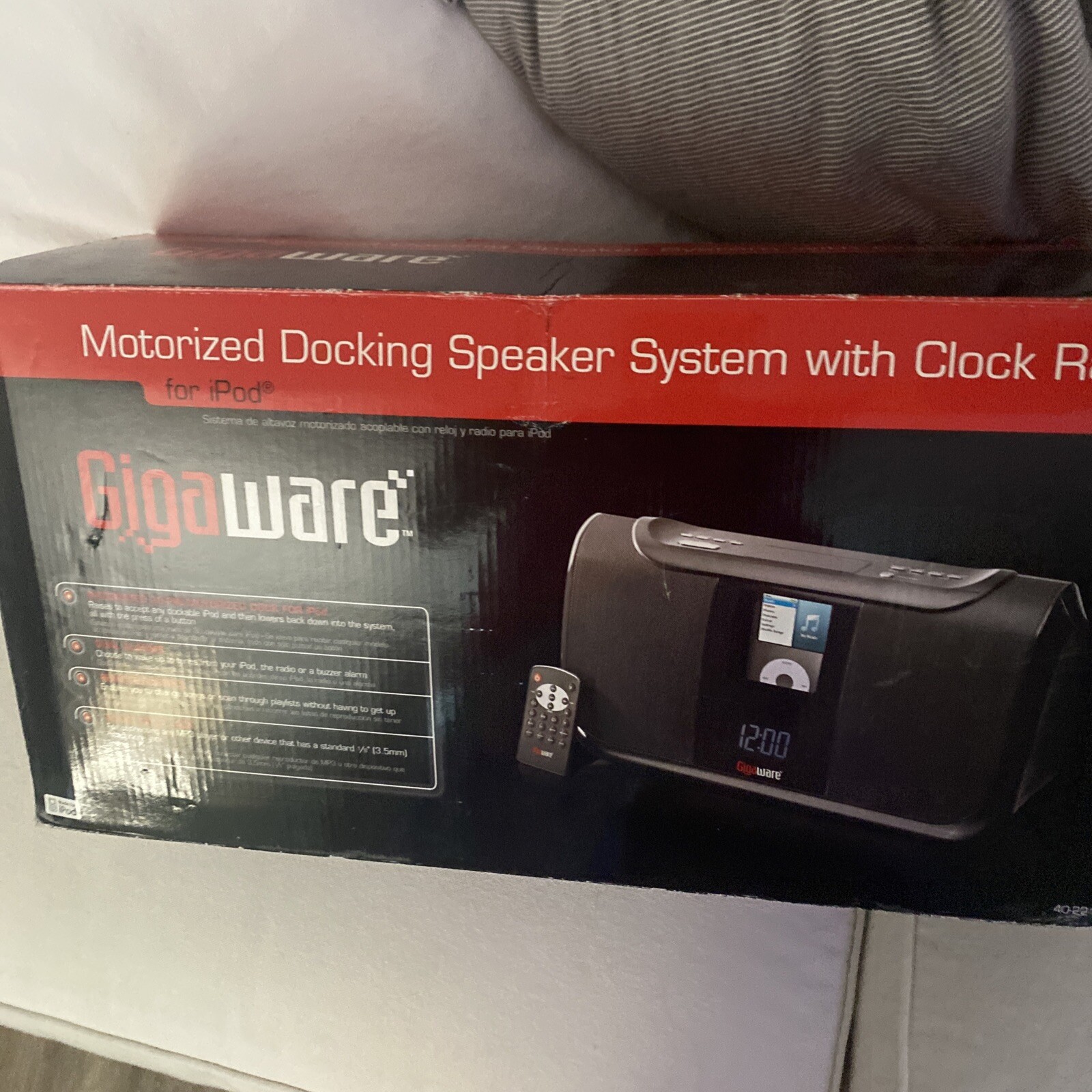 Gigaware Speaker For I Pod2 W/ Clock Radio iPod2 Included W/352 Songs ...