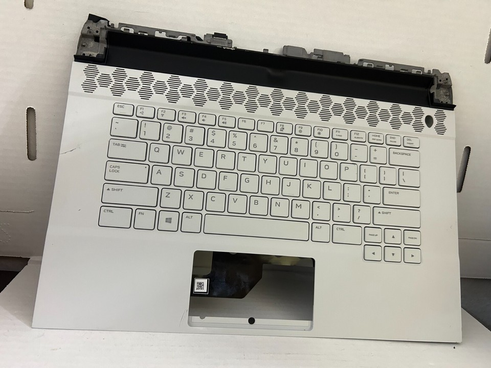Genuine Dell Alienware M15 R3 R4 Palmrest US Backlit Keyboard Touchpad ...
