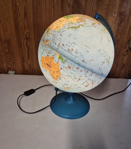 Globe terrestre lumineux avec animaux du monde | eBay