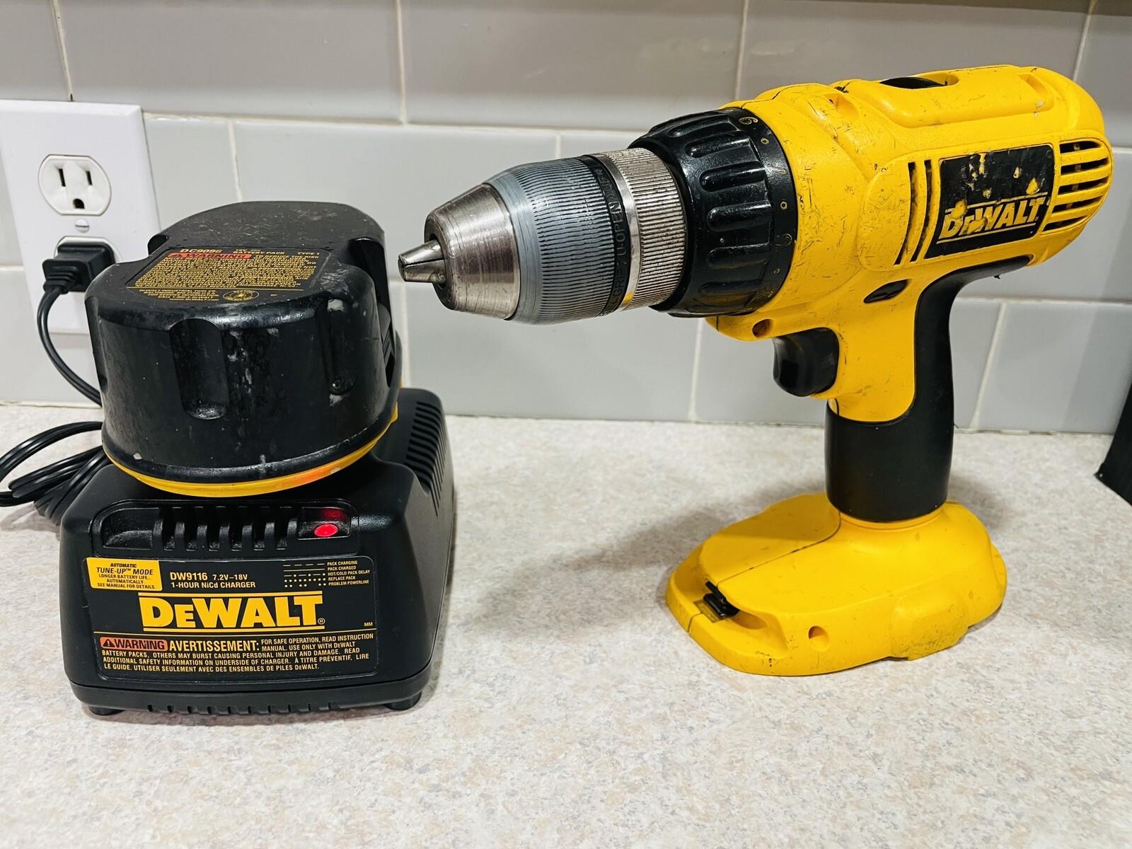 Dewalt DC759 1/2” Cordless Drill w/ 18V Battery And Charger! Tested And ...