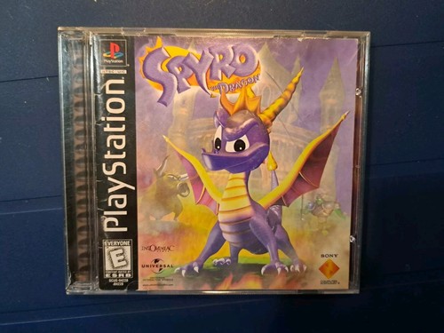 Spyro The Dragon 1998 PS1 Black Label W/ Booklet | eBay