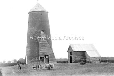 Hyt-8 The Windmill, Great Gidding, Cambridgeshire. Photo | eBay UK