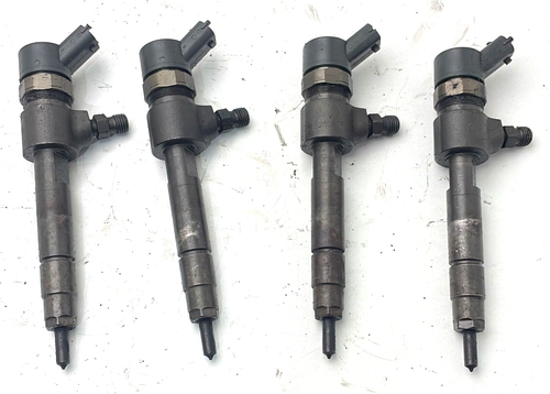 Pièces Usés , 4 Injecteurs Alfa Romeo 147 1.9 JTD, Code: 0445110276 ...