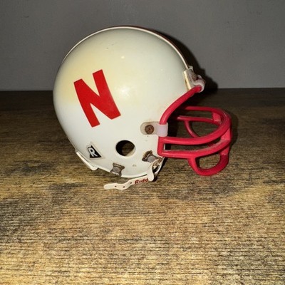 NEBRASKA CORNHUSKERS NCAA Riddell Mini Football Helmet 3 5/8" pre-owned ...