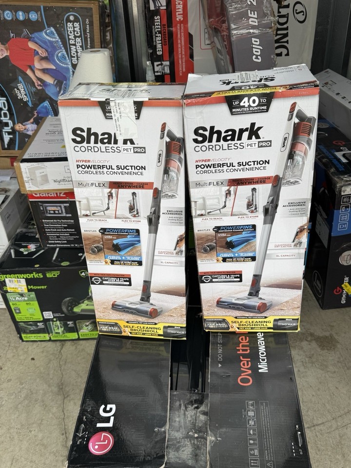 Shark Pet Pro Cordless Stick Vacuum, Powerfins Brushroll and MultiFLEX ...
