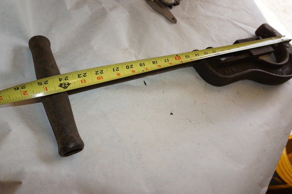 Large Vintage/Antique Barnes No 4 Pipe Cutter Reed M.F.G. Co. Erie PA ...