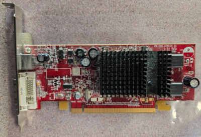 HP Radeon X300 SE 128MB DVI PCIe Video 398332-001 109-A26030-01/353049 ...
