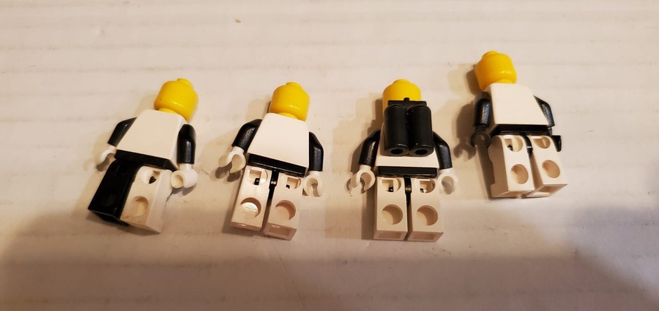 (4) 1980's Vintage Lego Town City White Spaceman Astronaut Minifigure ...