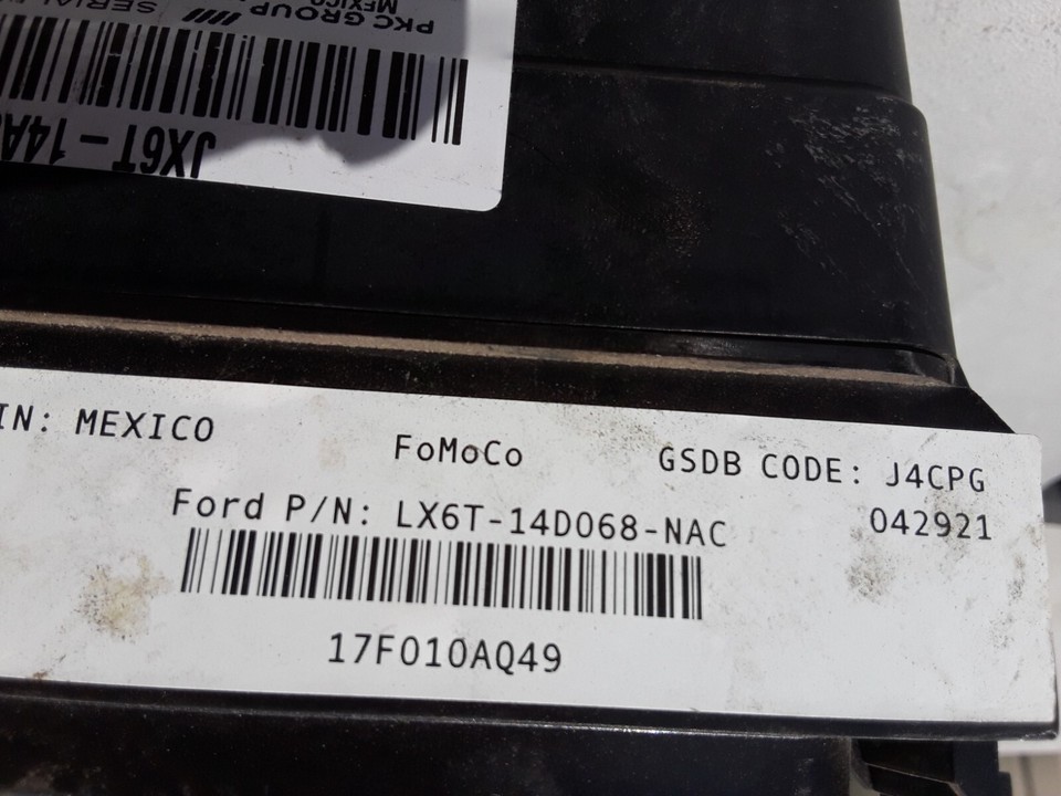 20-24 FORD ESCAPE TITANIUM ENGINE BATTERY FUSE RELAY BOX OEM JX6T ...