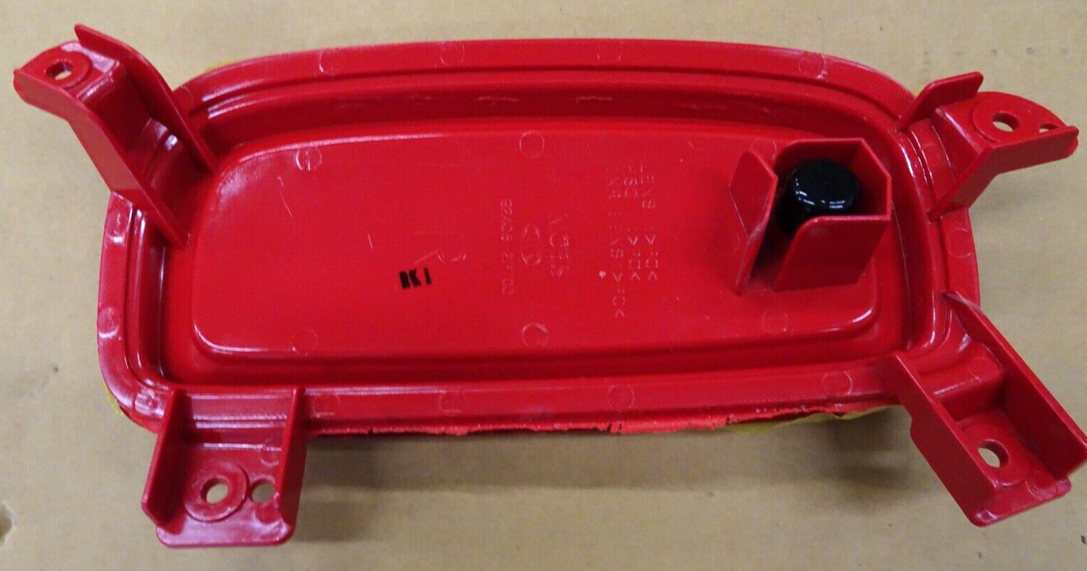 Clean U2014 2015 OEM Kia Sorento Rear Right Side RH Bumper Reflector ...