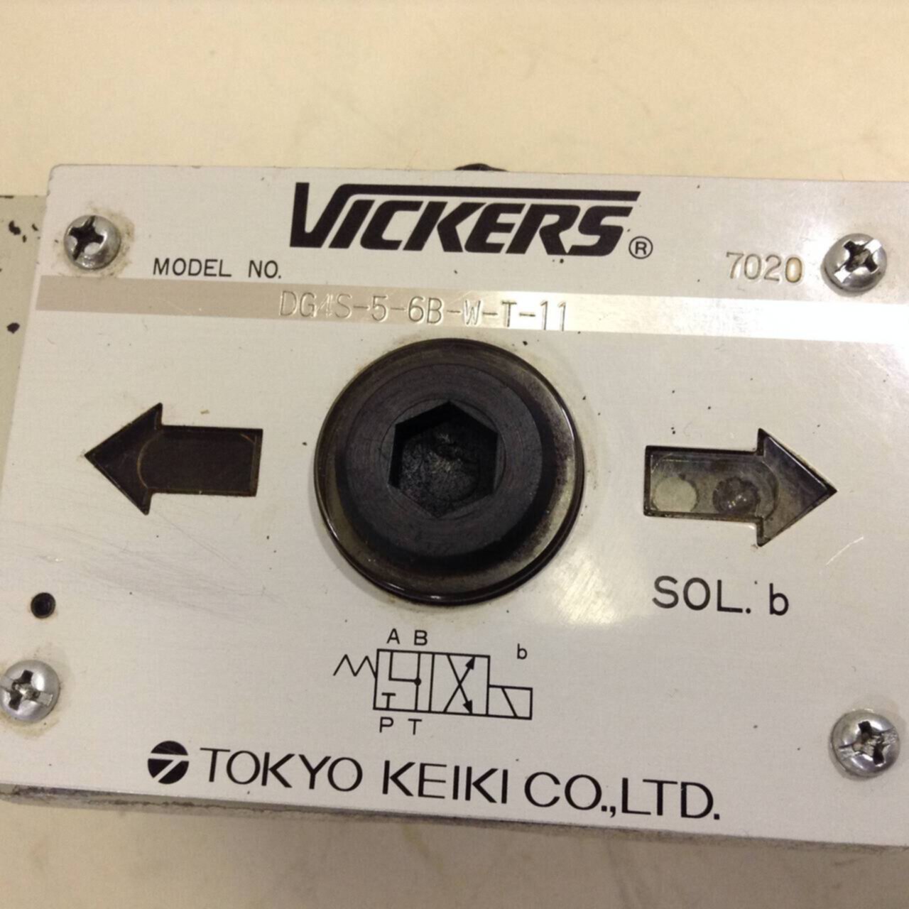 VICKERS+Valve+DG4S56BWT11+%2380552 for sale online | eBay