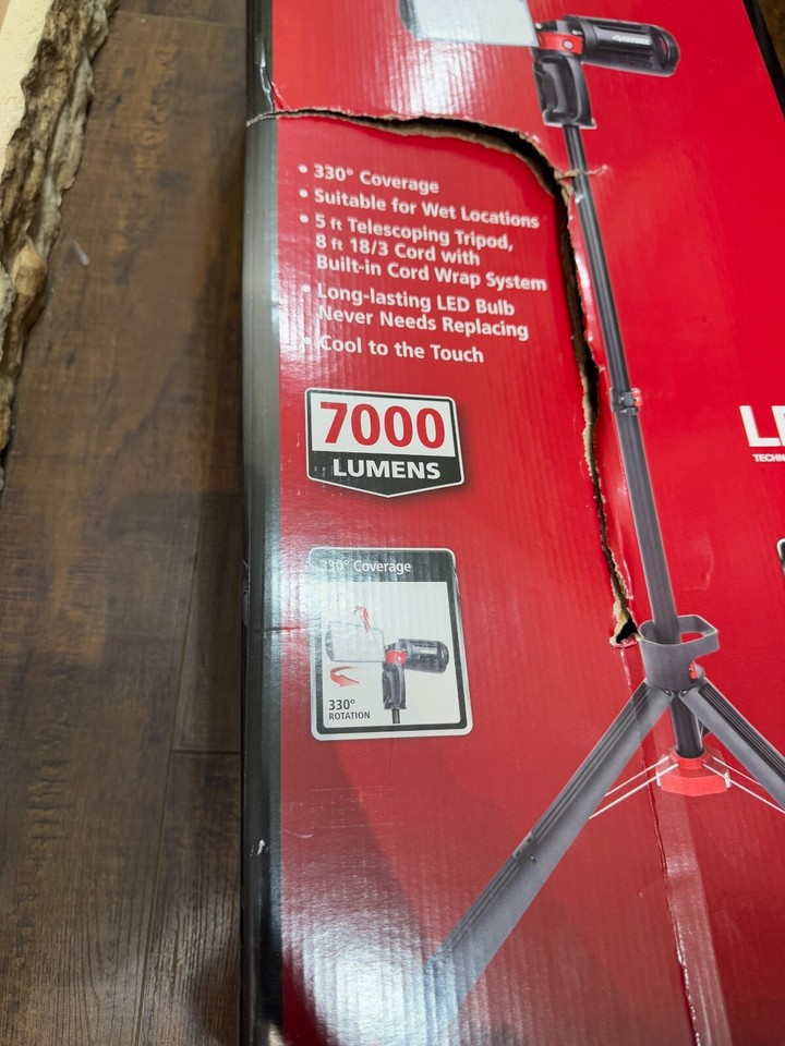 Husky 7000 Lumen Portable Corded LED Work Light Tripod Rotating ...