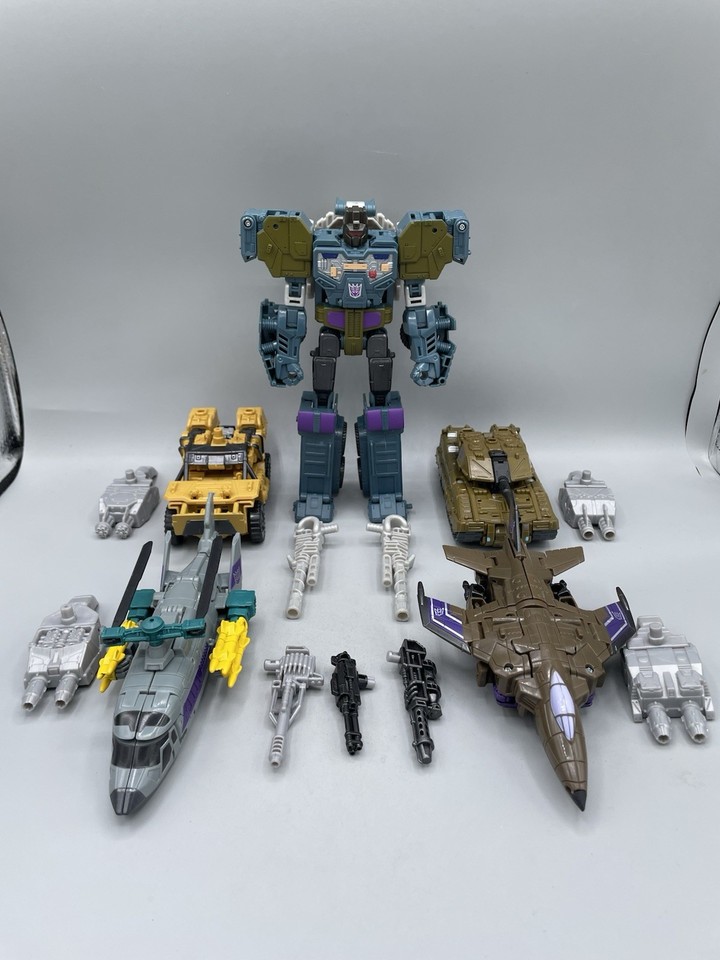 Authentic Hasbro Transformers Generations Combiner Wars Bruticus ...