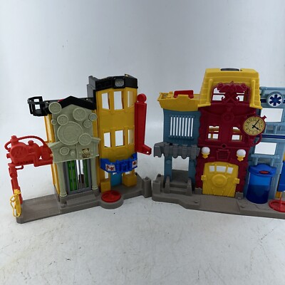 FISHER PRICE IMAGINEXT Rescue City Center Hospital Fire Police Station ...