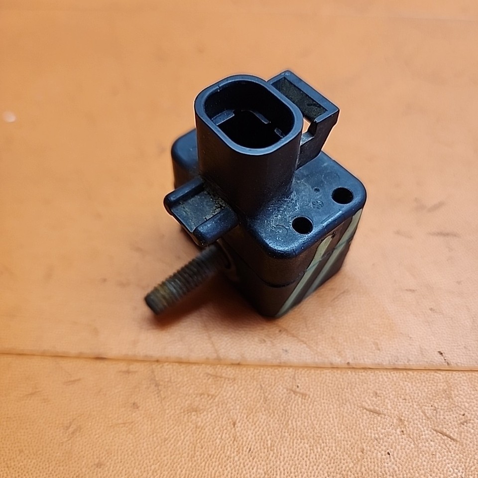 07 08 Chevy Silverado 2500 3500 Front Crash Sensor NEW Style Truck ...