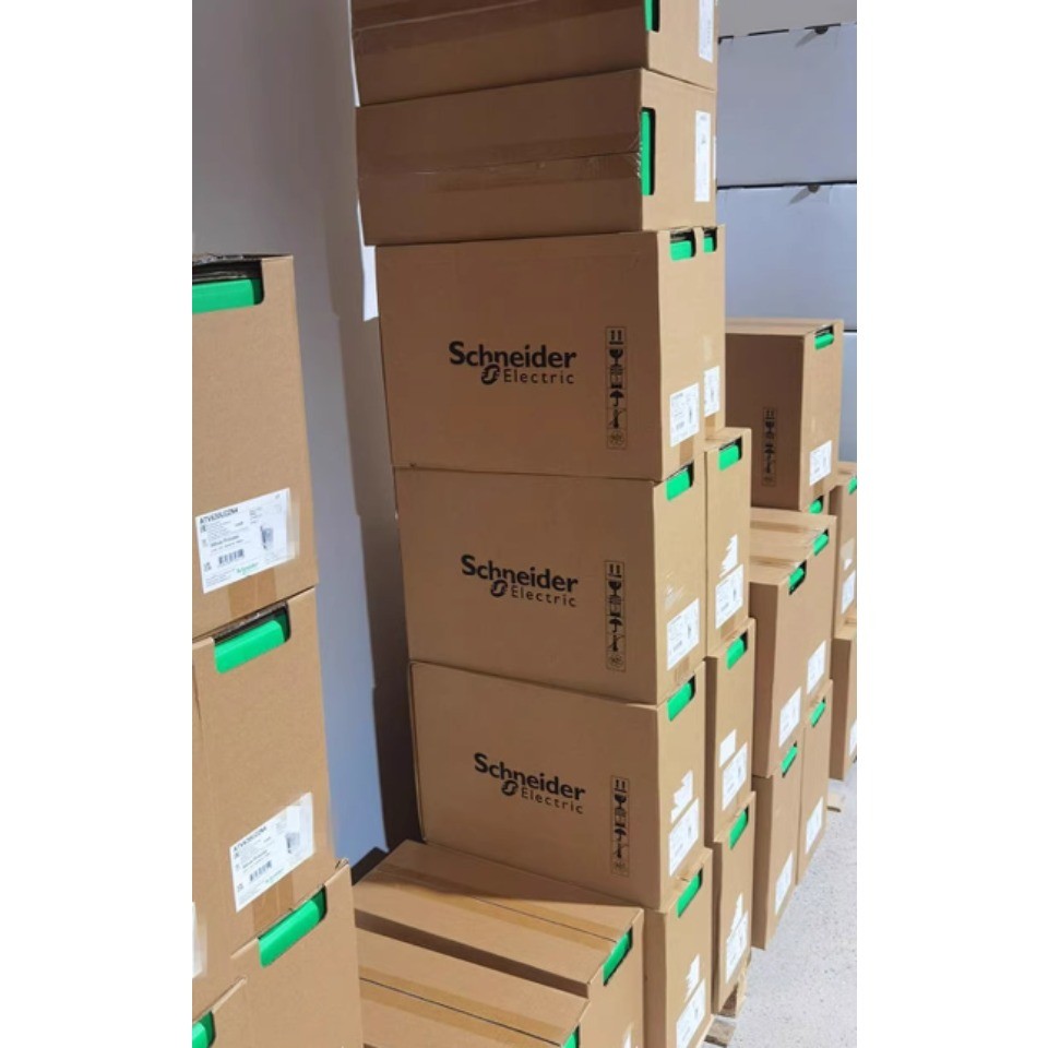 STRV00910 UTA Micrologic Test Kit Schneider New Spot Goods STRV00910 ...