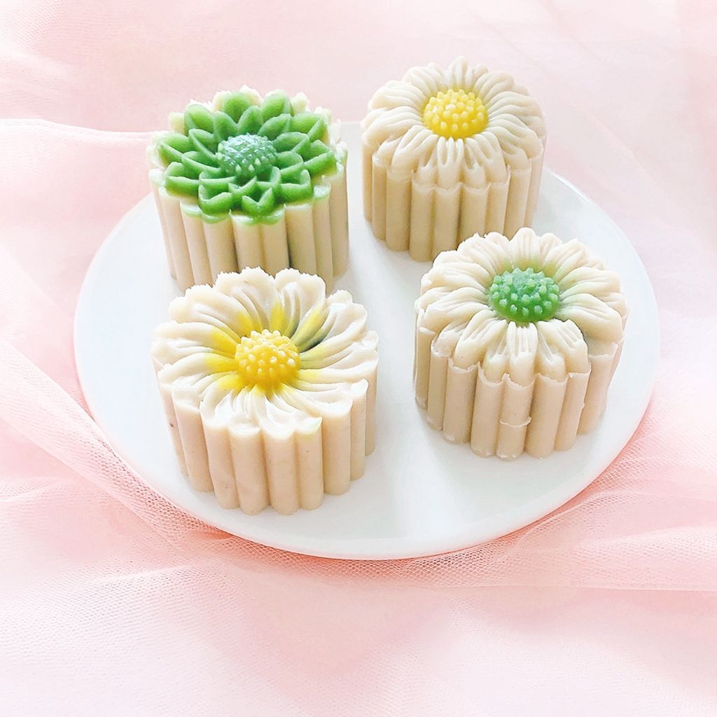 New 50g Daisy Shape Cookie Stamp Flower Mooncake Mold Spring Pastry ...
