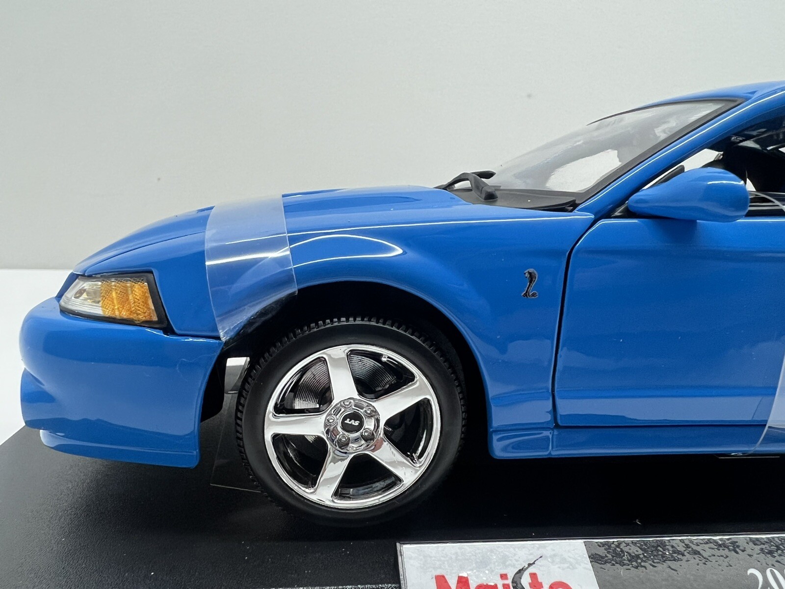 Maisto 1/18 Ford Mustang SVT Cobra 2003 Grabber Blue Diecast Scale ...