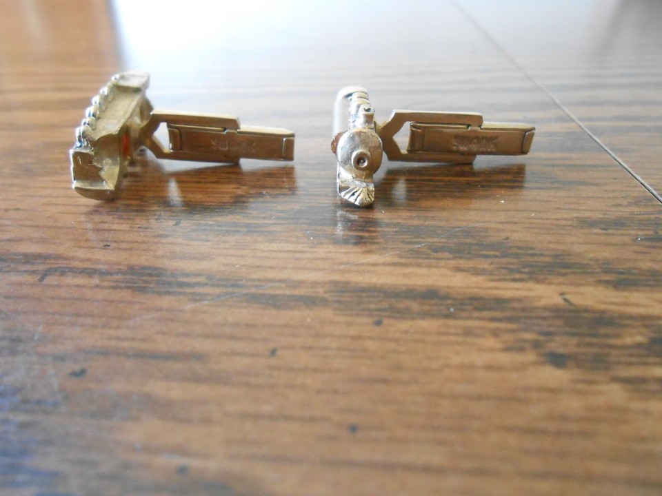 Swank gold-tone pair of cufflinks - - train locomotives | eBay