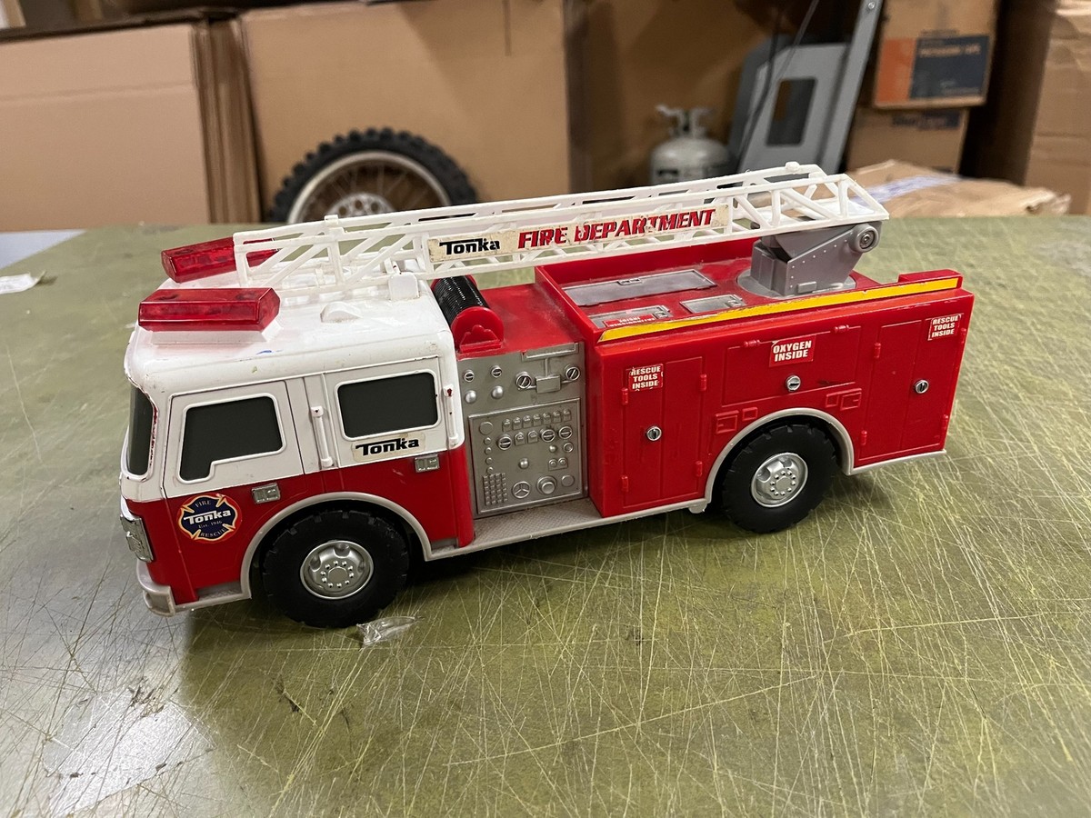 Tonka Mighty Motorized Fire Truck