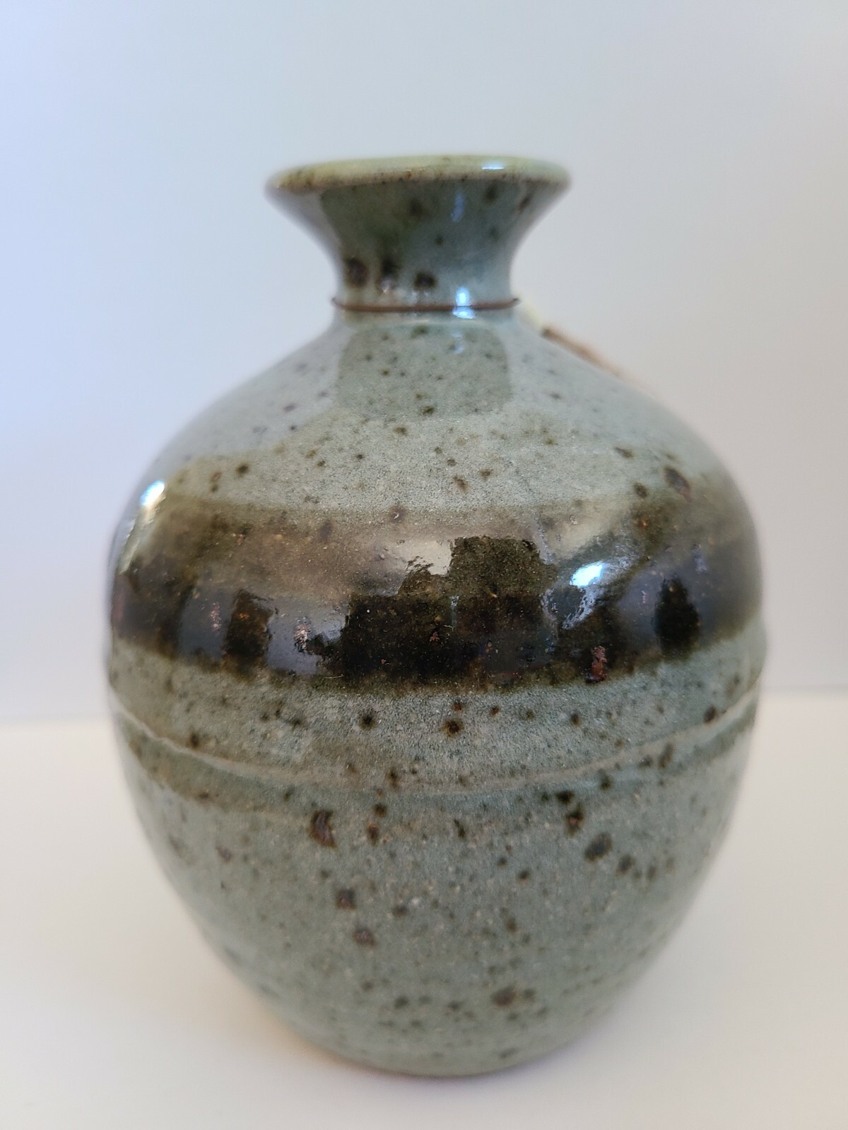 Signed ROGER BUTLER Pottery Bud Vase, Feather Vintage | eBay