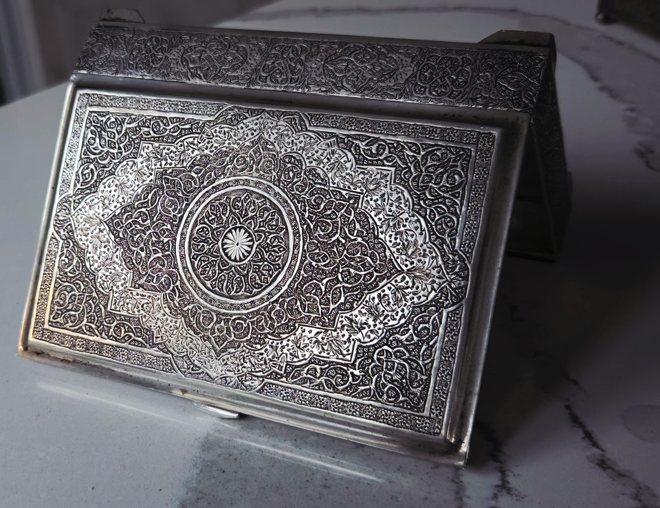 FASCINATING LARGE Genuine Middle Eastern ANTIQUE VANITY CIGARETTE ...