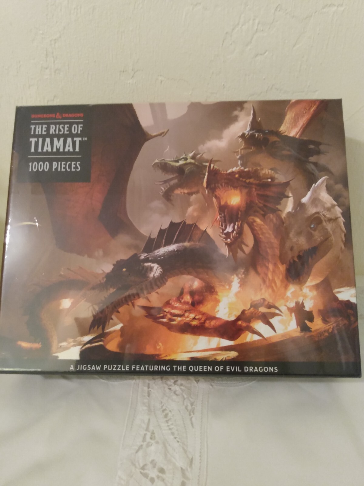 DUNGEONS AND DRAGONS, THE RISE of TIAMAT...NEW / SEALED 1000 PIECE ...
