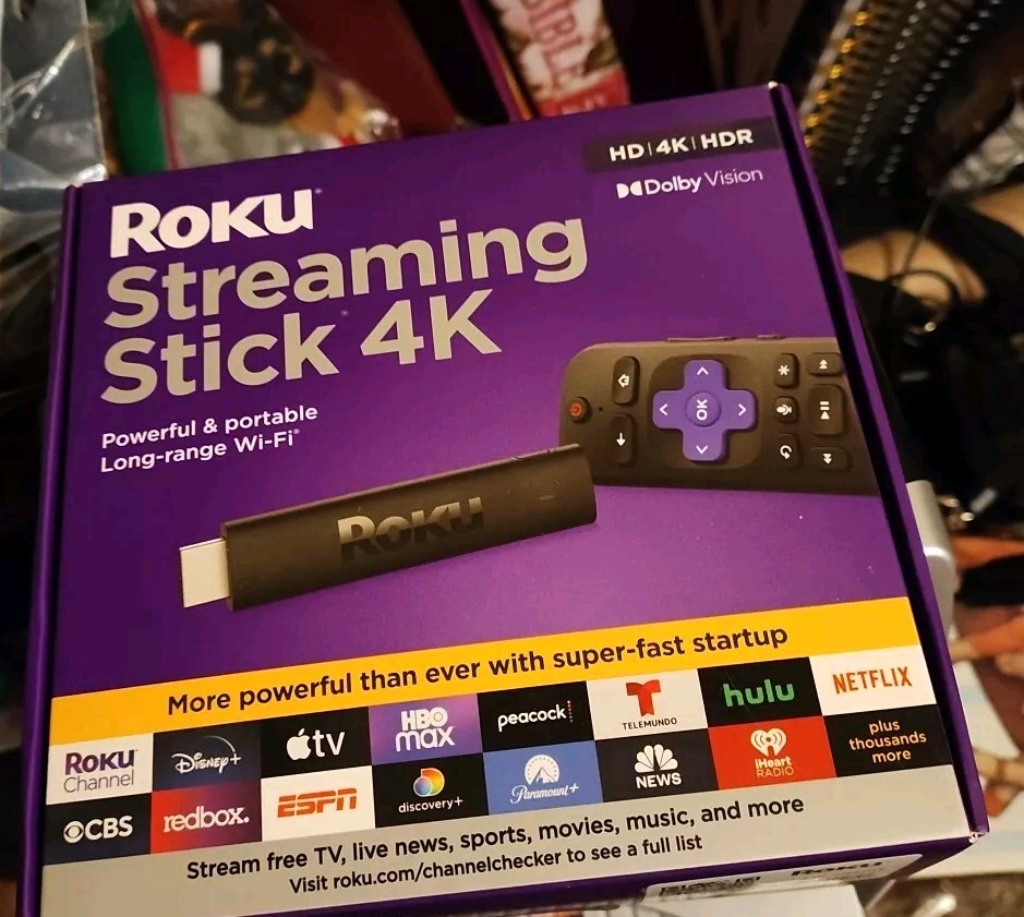 Roku Streaming Stick 4K HDR Dolby Vision Streaming Device (3820R2 ...
