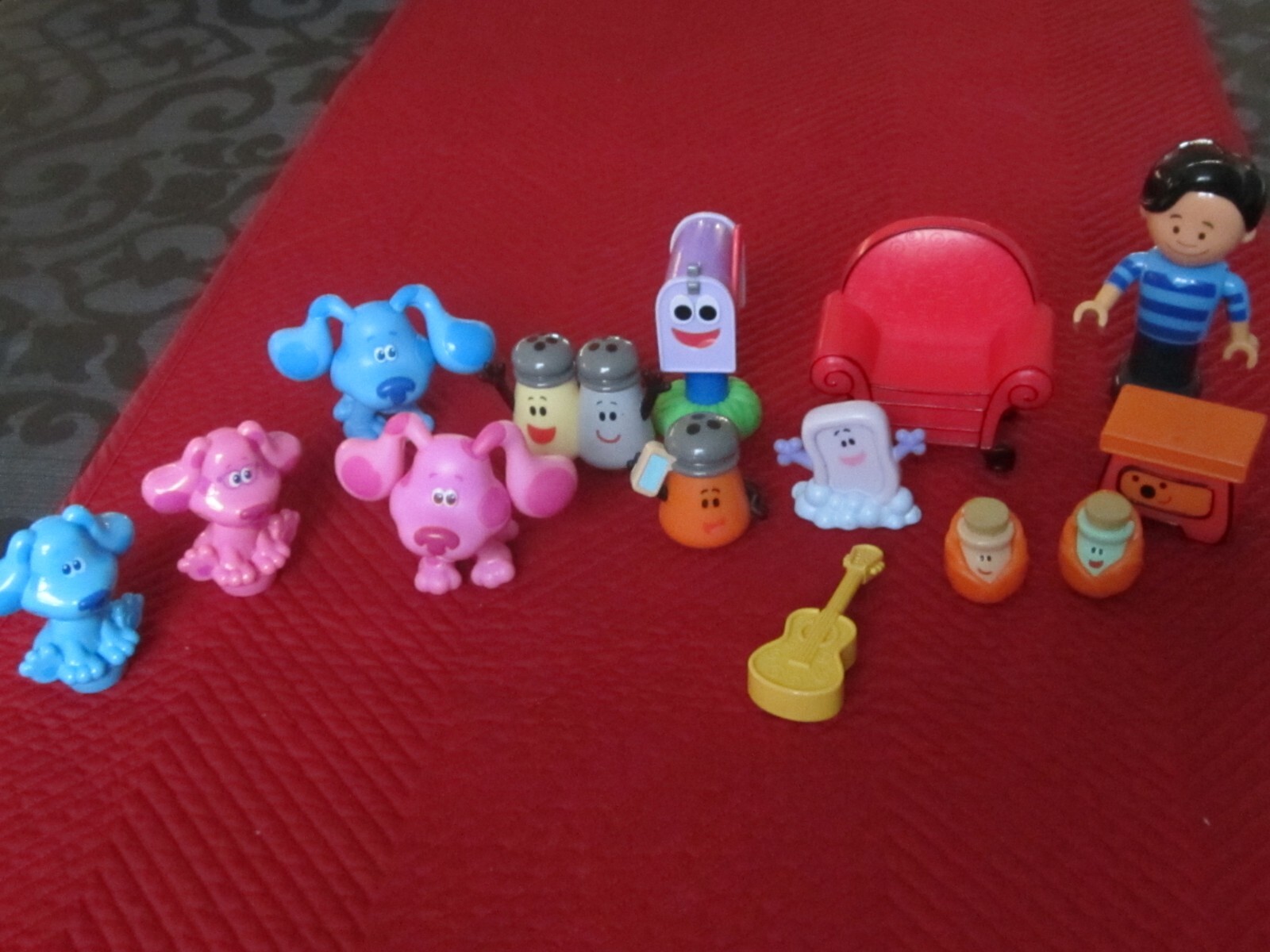 NICKELODEON Blue's Clues large lot of 14 figures/figurines see all ...