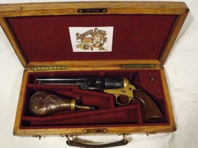 REVOLVER PRESENTATION CASE DISPLAY BOX for Colt Navy | eBay