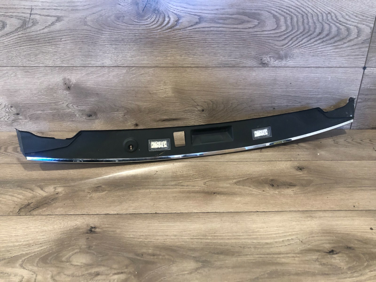 2009-2012 BMW 740LI F01 F02 REAR TRUNK LID MOLDING GRAB HANDLE LIGHT ...